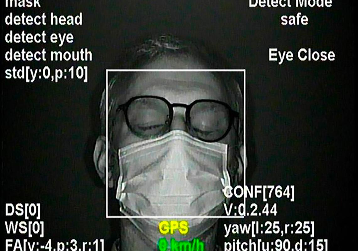 Advanced driver fatigue alert (DMS) - Vignal| Vignal Group