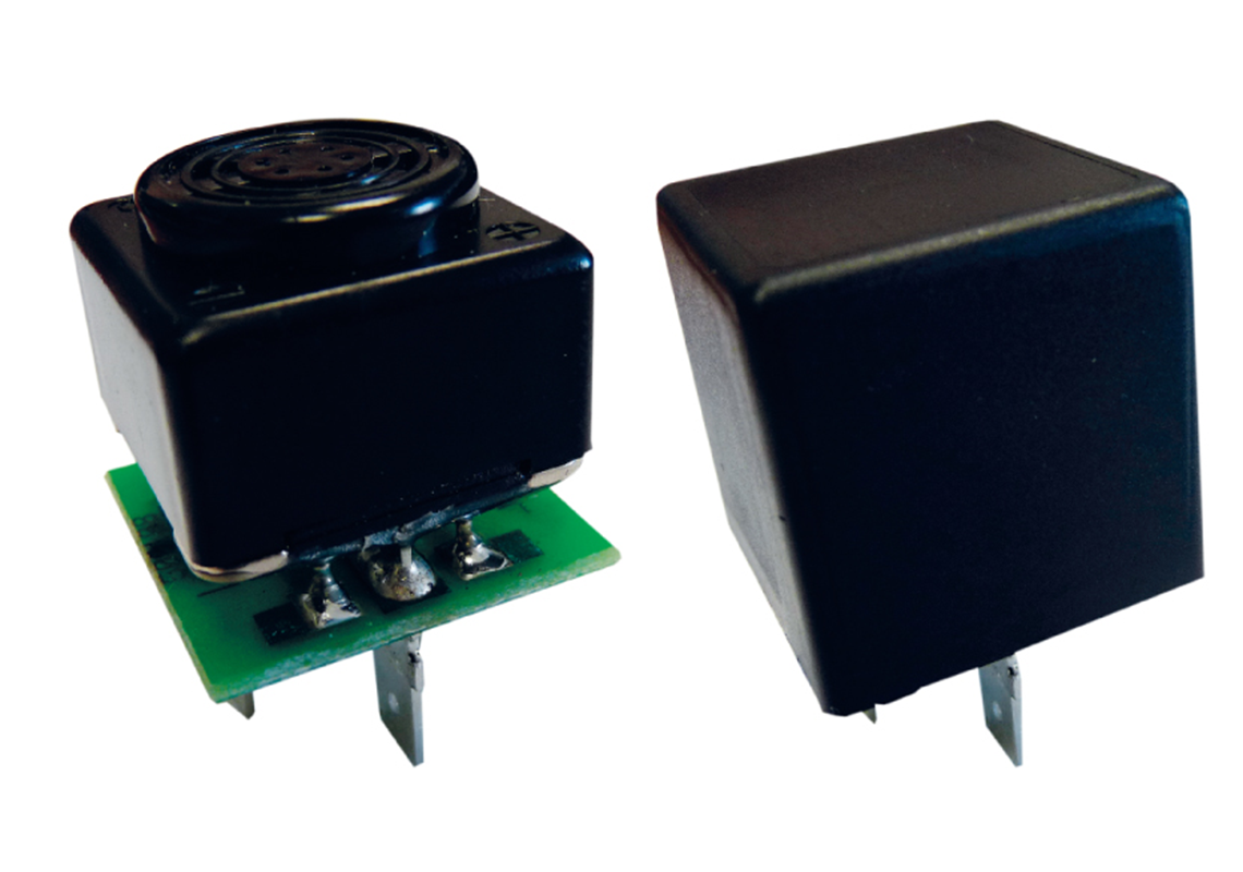 Interior buzzer for movement of doors for bus and coach - Vignal ...