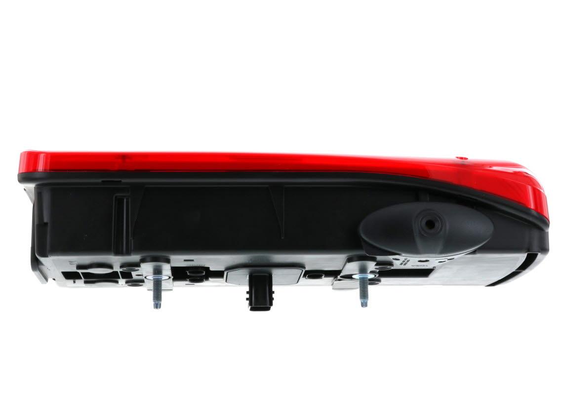 Rear lamp Right with alarm and HDSCS 8 pin rear conn DAF - Vignal ...